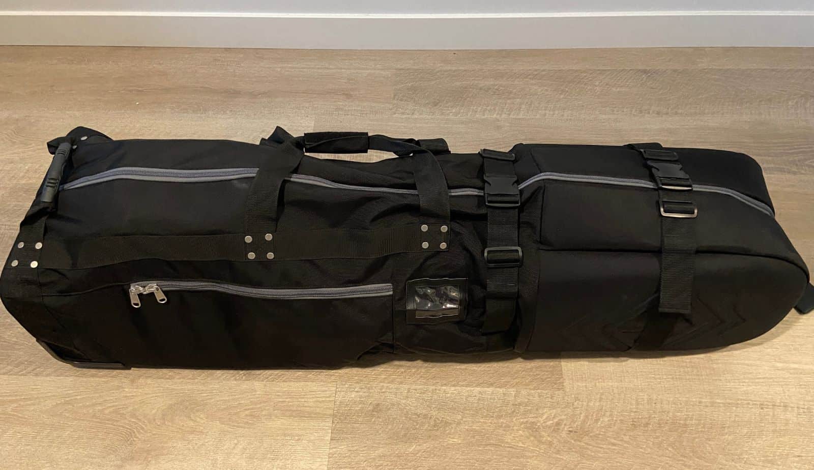 CaddyDaddy First Class Review: Is This The Best Travel Bag?